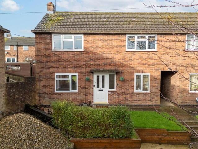 3 Bedroom House Northamptonshire Northamptonshire LS99380989