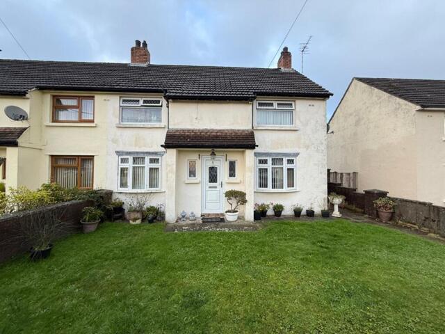 3 Bedroom House Newcastle Emlyn Carmarthenshire 101200073