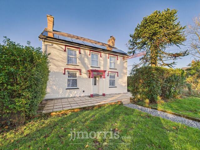 3 Bedroom House Newcastle Emlyn Carmarthenshire LS98545759