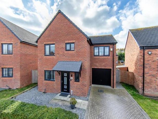 3 Bedroom House Newcastle Upon Tyne Newcastle Upon Tyne LS98687405