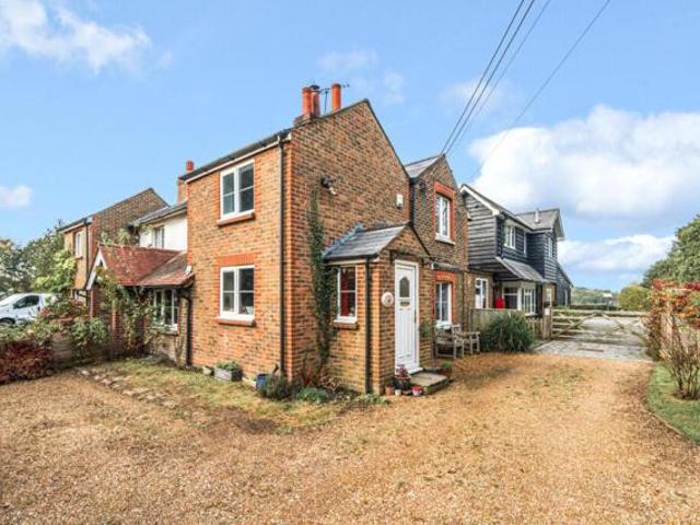 3 Bedroom House Newick East Sussex LS101676219