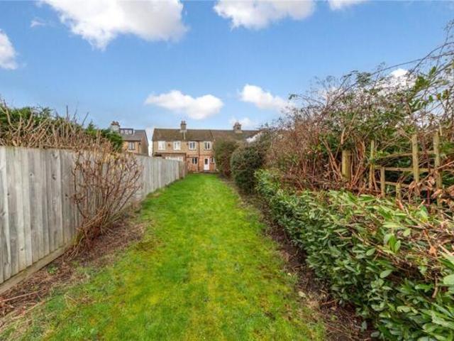 3 Bedroom House Newport Pagnell Milton Keynes 100881537