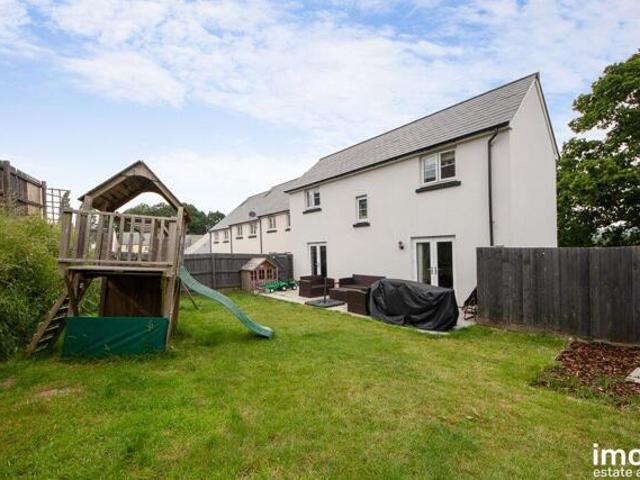 3 Bedroom House Newton Abbot Devon LS99236954
