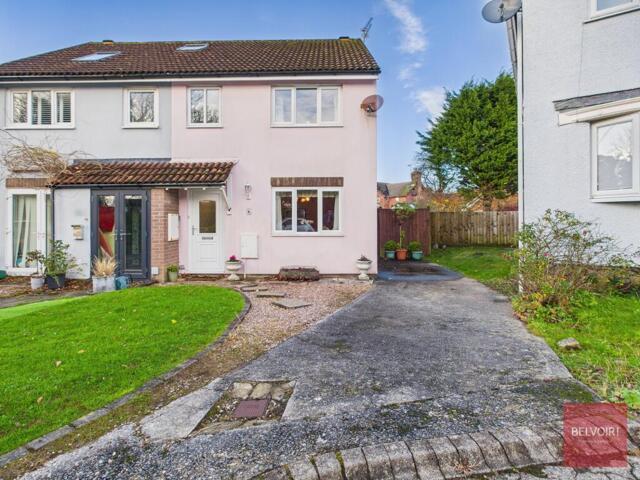 3 Bedroom House Newton Swansea LS98386873
