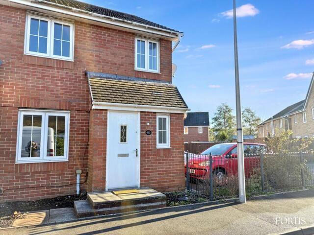 3 Bedroom House Neath Port Talbot Neath Port Talbot 99952313