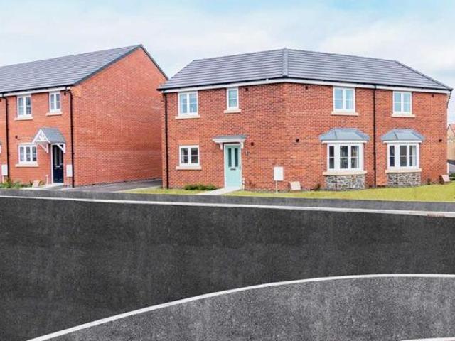 3 Bedroom House Nuneaton Warwickshire 101892231