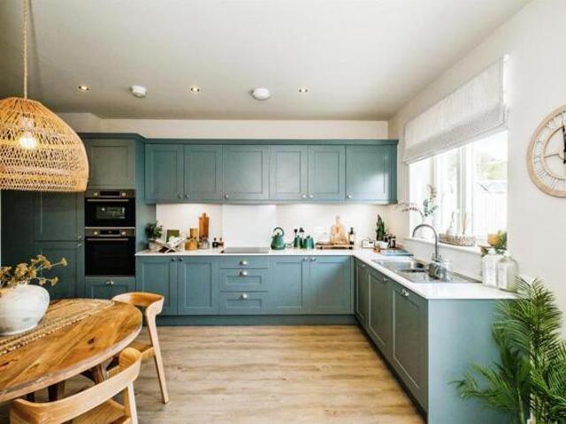 3 Bedroom House Southwick Hampshire LS98766152
