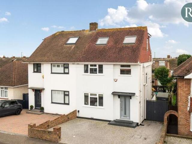 3 Bedroom House Southwick West Sussex 100366328
