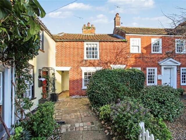 3 Bedroom House Southwold Suffolk LS101025697