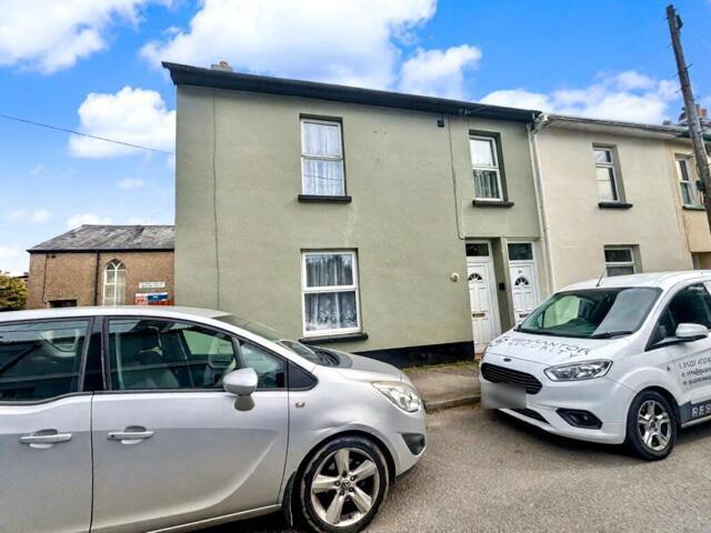 3 Bedroom House South Molton Devon LS98801124