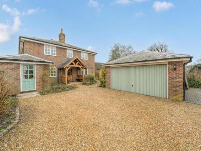3 Bedroom House Southampton Hampshire LS100855249