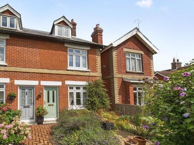 3 Bedroom House Southampton Hampshire 98864461