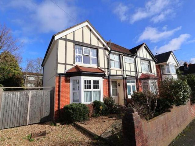 3 Bedroom House Southampton Hampshire 99344810
