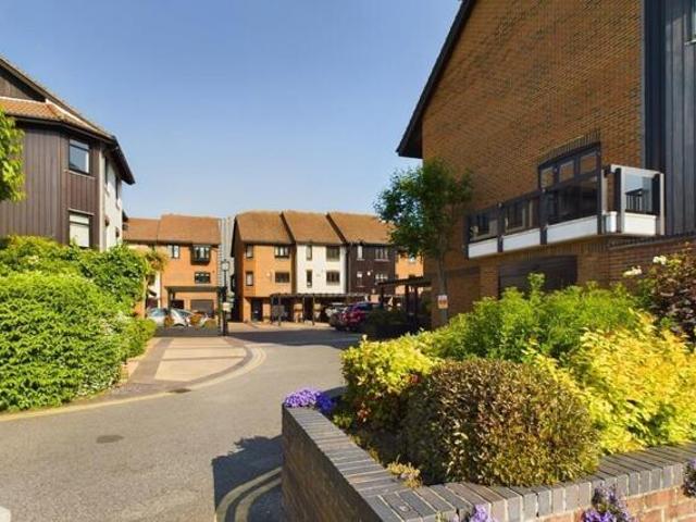 3 Bedroom House Southampton Southampton 93413385