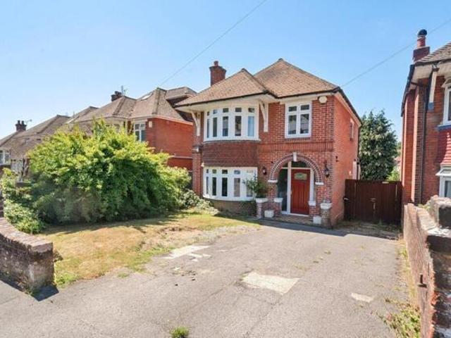 3 Bedroom House Southampton Southampton LS99572136