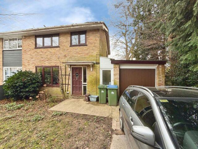 3 Bedroom House Southampton Southampton LS101674969