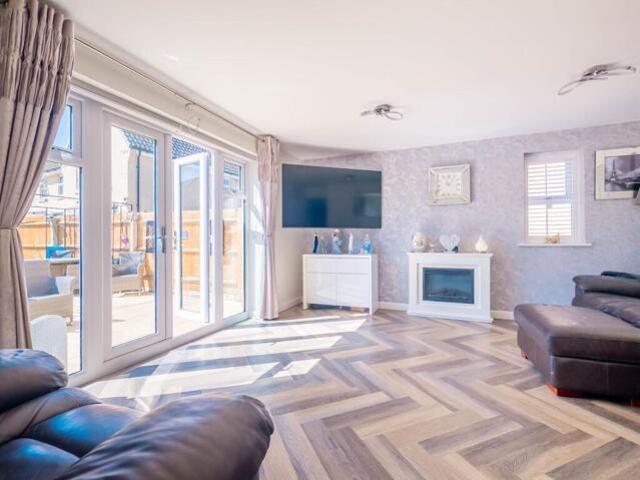 3 Bedroom House Southminster Essex 98834875