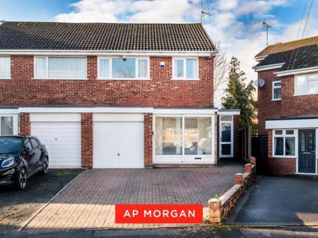 3 Bedroom House Solihull Solihull LS99895651
