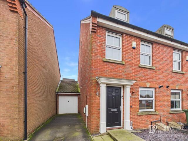 3 Bedroom House Somercotes Derbyshire 100456719