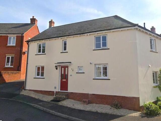 3 Bedroom House Somerset Somerset 99523906