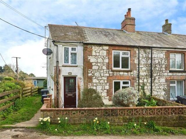 3 Bedroom House Sandown Isle Of Wight LS100987860