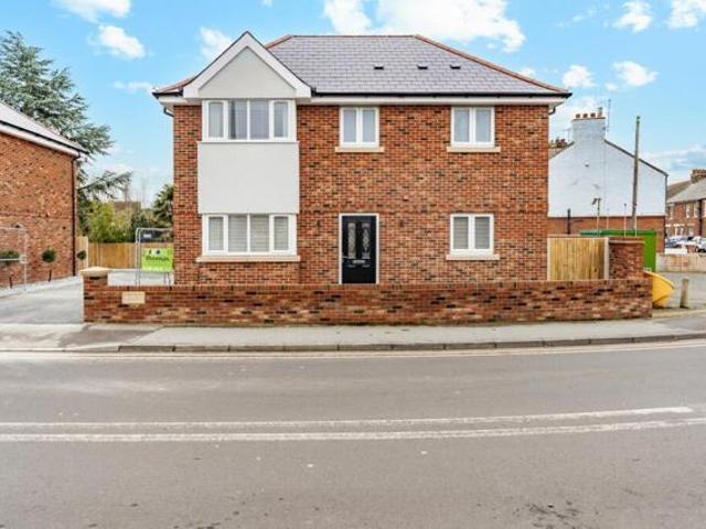 3 Bedroom House Sandwich Kent 99290369