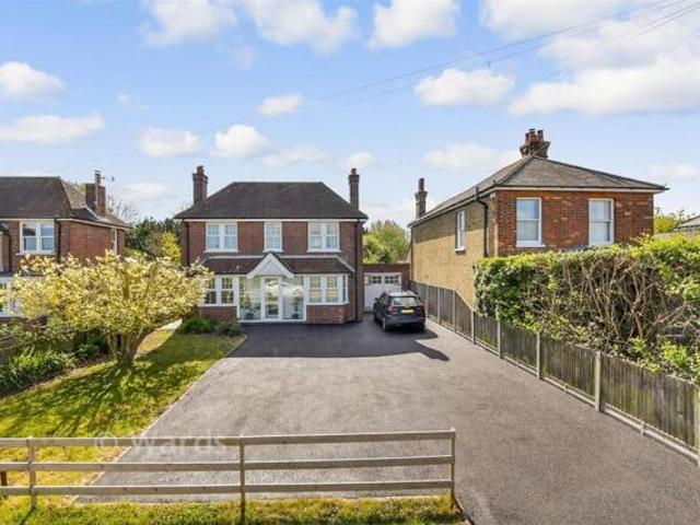 3 Bedroom House Sandwich Kent 101892176