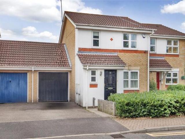 3 Bedroom House Sevenoaks Kent 99523694