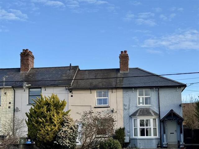 3 Bedroom House Sedbury Gloucestershire LS99986676