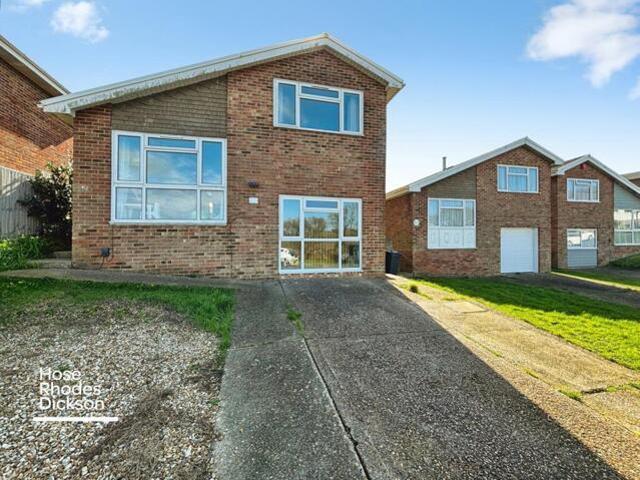 3 Bedroom House Shanklin Isle Of Wight 100786411