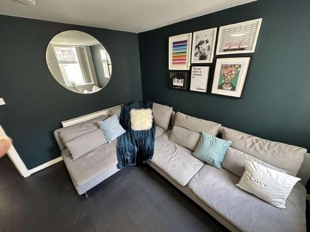 3 Bedroom House Share