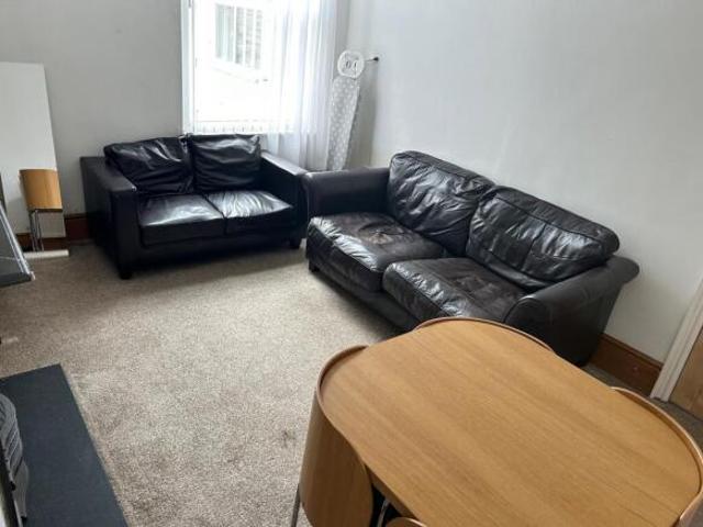 3 bedroom house share for rent in 3 Bed Claremont Road, Wavertree, L15