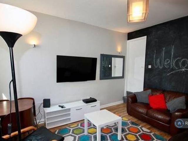 3 bedroom house share for rent in Boughey Road StokeOnTrent ST4