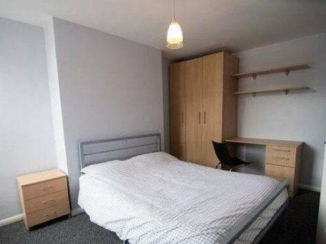 3 bedroom house share for rent in Ecclesall Road S11