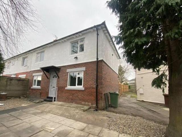 3 Bedroom House Share For Rent In Horsforth