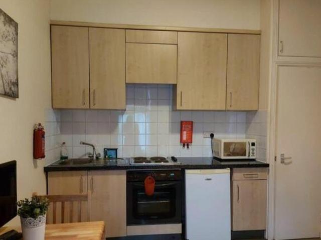 3 Bedroom House Share For Rent In London
