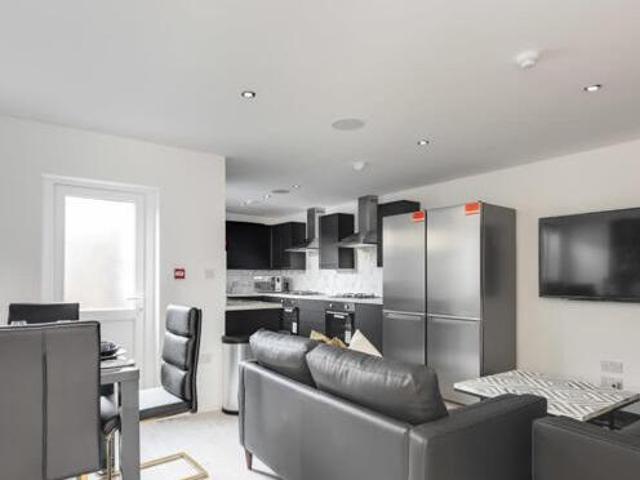 3 Bedroom House Share For Rent In Liverpool, Merseyside