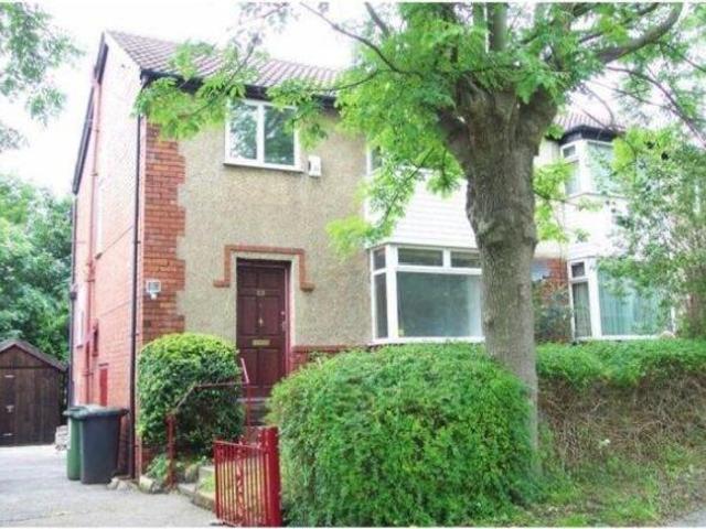 3 bedroom house share for rent in Springbank Crescent, LS6