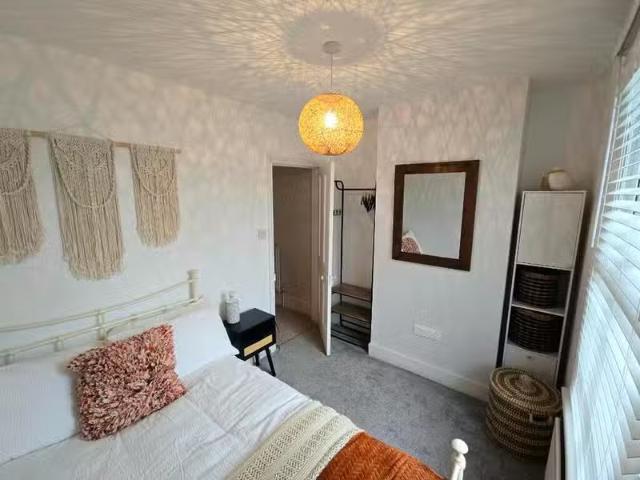 3 bedroom house share for rent in St. Thomas's Road, Worthing.