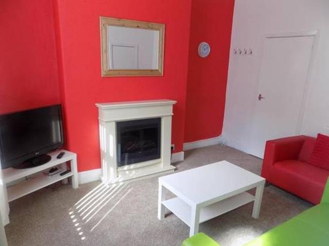 3 bedroom house share for rent in Roscoe Street Middlesbrough TS1 3HW TS1