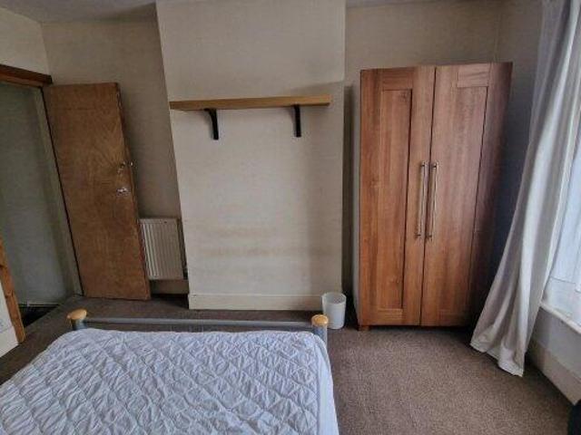 3 bedroom house share for rent in Tonbridge Road, ME16