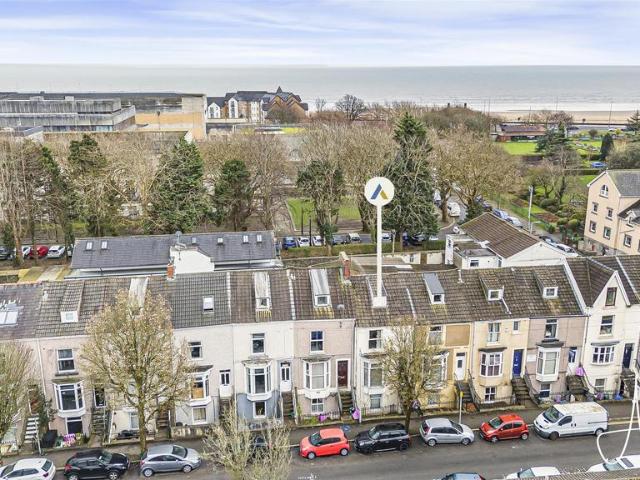 3 bedroom house share for sale