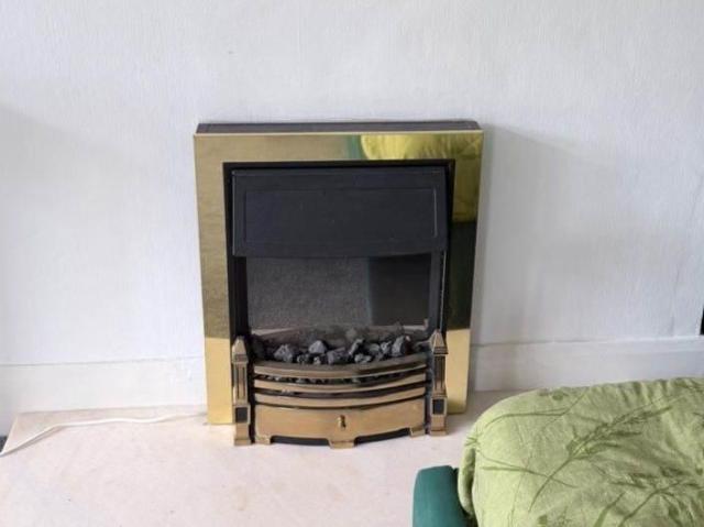 3 bedroom house share to rent