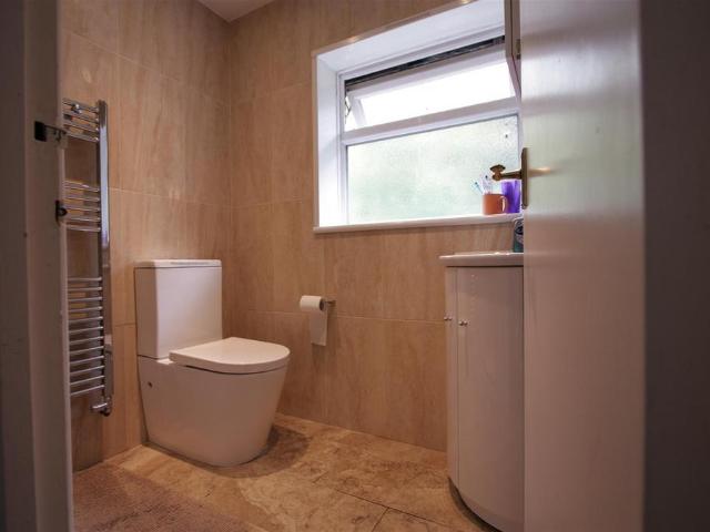 1 bedroom house share to rent