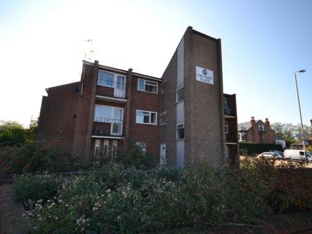 3 bedroom house share to rent