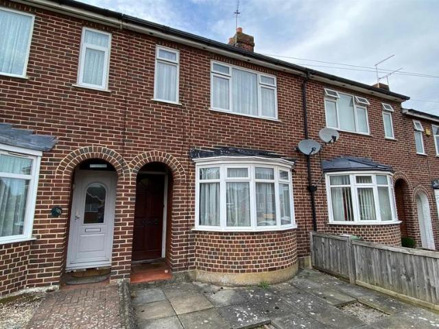 3 bedroom house share to rent