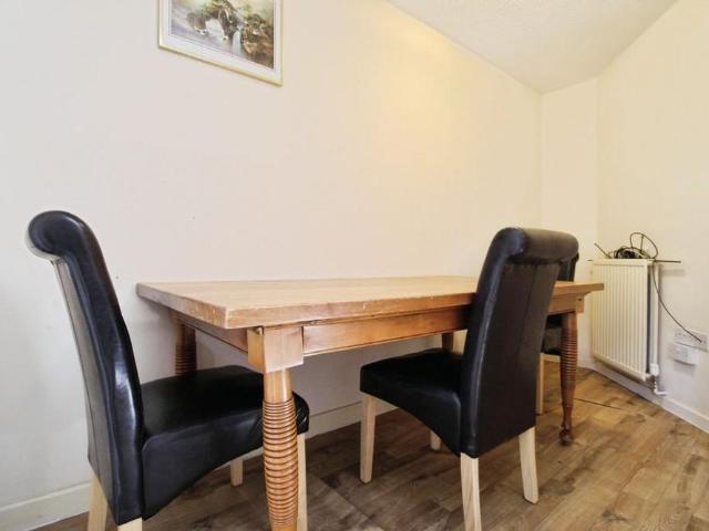 3 bedroom house share to rent