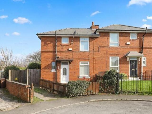 3 Bedroom House Sheffield Sheffield LS100342854