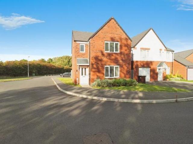 3 Bedroom House Shepshed Shepshed LS101119286