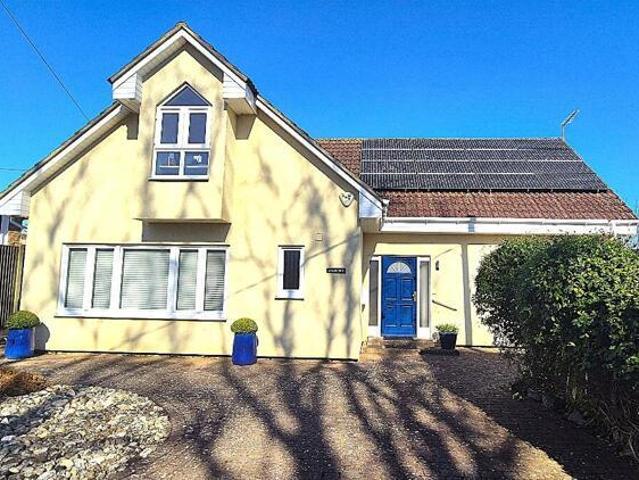 3 Bedroom House Sherborne Dorset 98296945